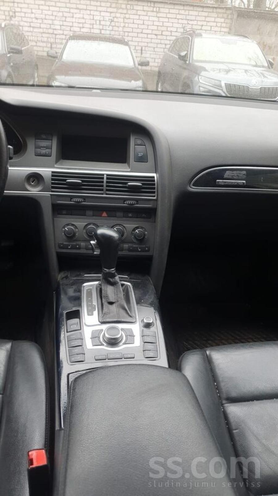 Melns Audi A6 2006 Rīga, ar dzinēja tilpumu 3.00 L un nobraukumu 320 tūkst. km par 2800 €, foto 4 vietnē AUTOMOTO.COM.LV