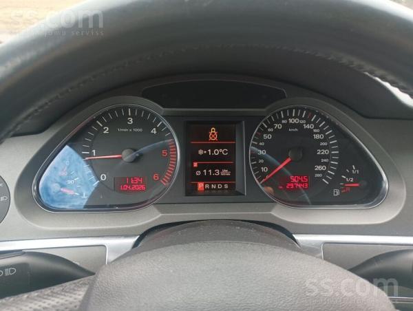 Melns Audi A6 2006 Rīga, ar dzinēja tilpumu 3.00 L un nobraukumu 297 tūkst. km par 3000 €, foto 8 vietnē AUTOMOTO.COM.LV