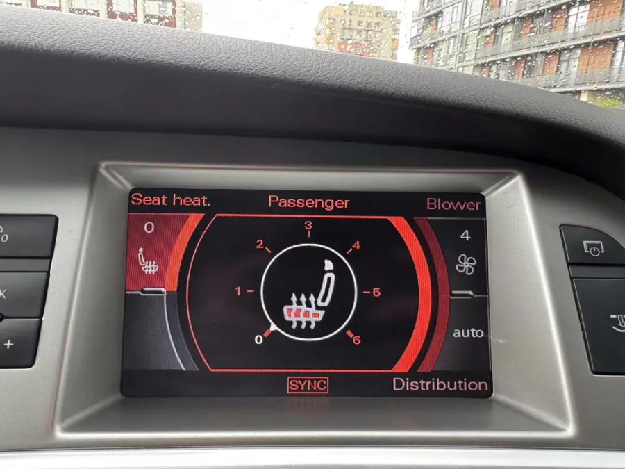 Black Audi A6 2006 in Riga, with an engine capacity of 3.00 L and mileage of 365 thousand km for 3990 €, photo 14 on AUTOMOTO.COM.LV