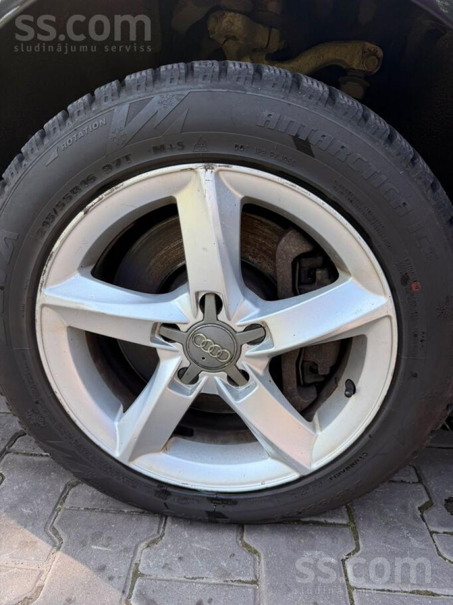 Melns Audi A6 2006 Rīga, ar dzinēja tilpumu 2.70 L un nobraukumu 402 tūkst. km par 2200 €, foto 18 vietnē AUTOMOTO.COM.LV