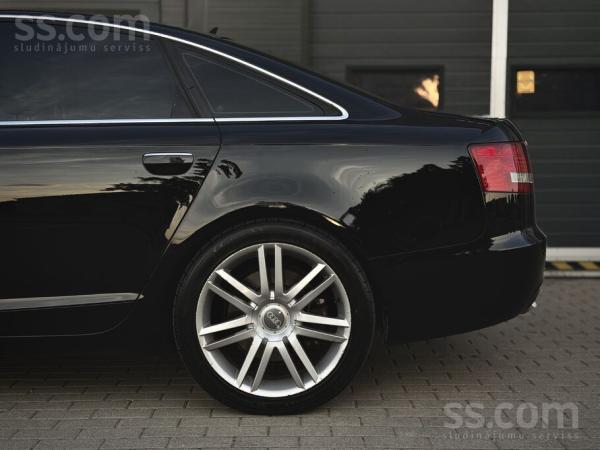 Black Audi A6 2006 in Jelgava, with an engine capacity of 3.00 L and mileage of 297 thousand km for 4500 €, photo 4 on AUTOMOTO.COM.LV