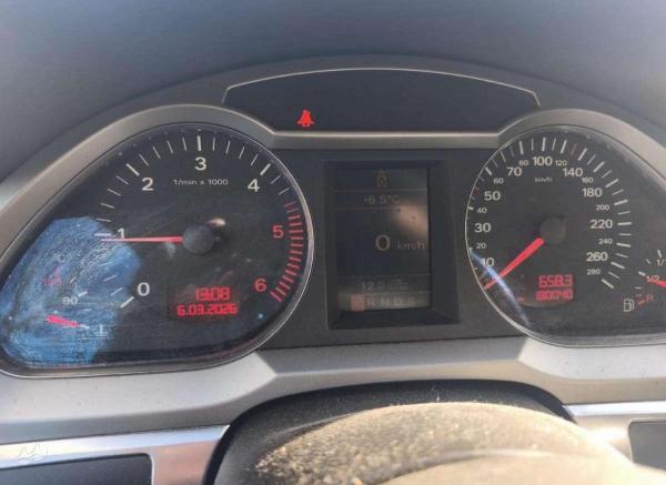 Black Audi A6 2006 in Vilnius, with an engine capacity of 2.70 L and mileage of 180 thousand km for 2100 €, photo 10 on AUTOMOTO.COM.LV
