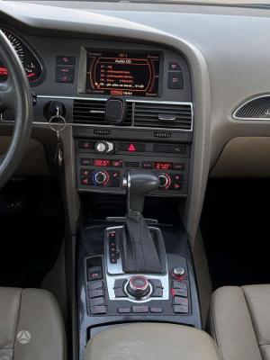 Black Audi A6 2006 in Vilnius, with an engine capacity of 2.97 L and mileage of 302 thousand km for 2250 €, photo 16 on AUTOMOTO.COM.LV