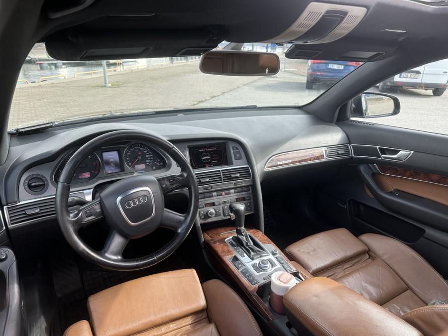 Melns Audi A6 2006 Tallina, ar dzinēja tilpumu 3.00 L un nobraukumu 440 tūkst. km par 4500 €, foto 7 vietnē AUTOMOTO.COM.LV