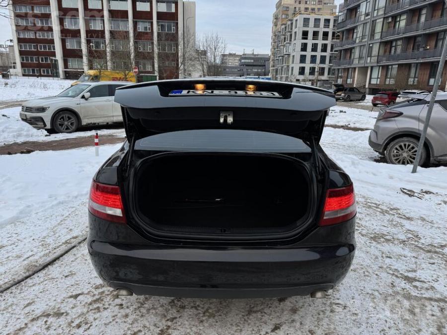 Black Audi A6 2007 in Riga, with an engine capacity of 3.00 L and mileage of 368 thousand km for 3990 €, photo 8 on AUTOMOTO.COM.LV