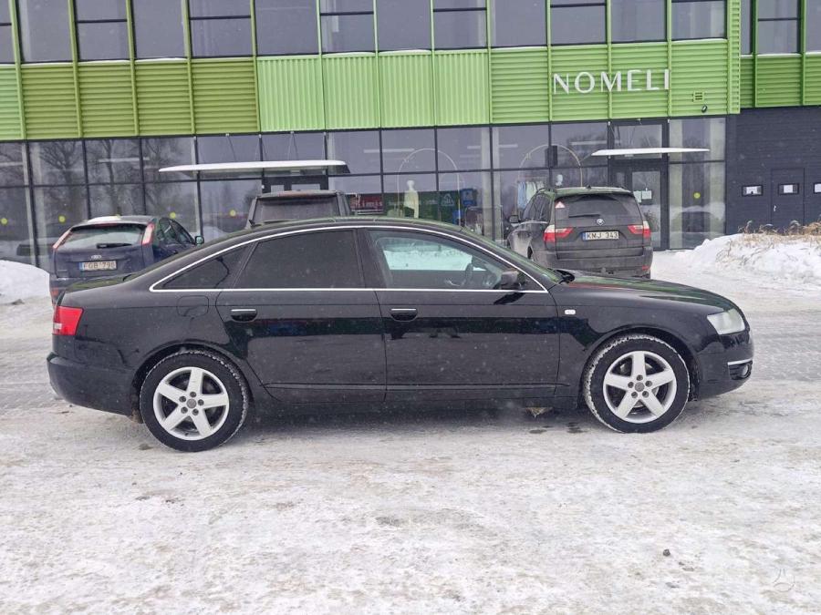 Black Audi A6 2007 in Vilnius, with an engine capacity of 2.39 L and mileage of 316 thousand km for 1500 €, photo 3 on AUTOMOTO.COM.LV
