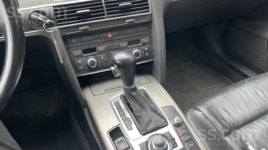 Black Audi A6 2007 in Riga, with an engine capacity of 2.40 L and mileage of 410 thousand km for 1240 €, photo 13 on AUTOMOTO.COM.LV
