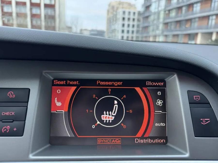 Black Audi A6 2007 in Riga, with an engine capacity of 3.00 L and mileage of 368 thousand km for 3690 €, photo 24 on AUTOMOTO.COM.LV