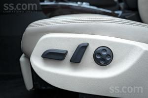 Black Audi A6 2007 in Riga, with an engine capacity of 3.00 L and mileage of 0 thousand km for 2950 €, photo 9 on AUTOMOTO.COM.LV
