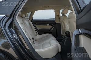 Black Audi A6 2007 in Riga, with an engine capacity of 3.00 L and mileage of 0 thousand km for 2950 €, photo 12 on AUTOMOTO.COM.LV