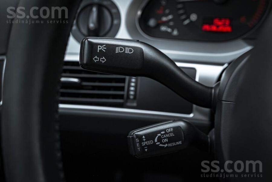 Black Audi A6 2007 in Riga, with an engine capacity of 3.00 L and mileage of 0 thousand km for 2950 €, photo 15 on AUTOMOTO.COM.LV