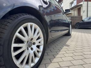 Black Audi A6 2007 in Kretinga, with an engine capacity of 1.97 L and mileage of 283 thousand km for 3495 €, photo 12 on AUTOMOTO.COM.LV