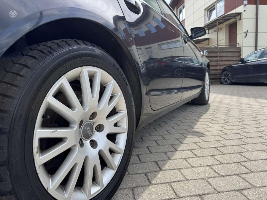 Black Audi A6 2007 in Kretinga, with an engine capacity of 1.97 L and mileage of 283 thousand km for 3495 €, photo 12 on AUTOMOTO.COM.LV