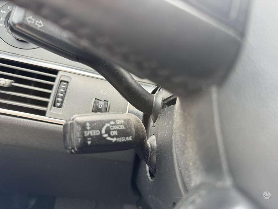 Black Audi A6 2007 in Kretinga, with an engine capacity of 1.97 L and mileage of 283 thousand km for 3495 €, photo 18 on AUTOMOTO.COM.LV