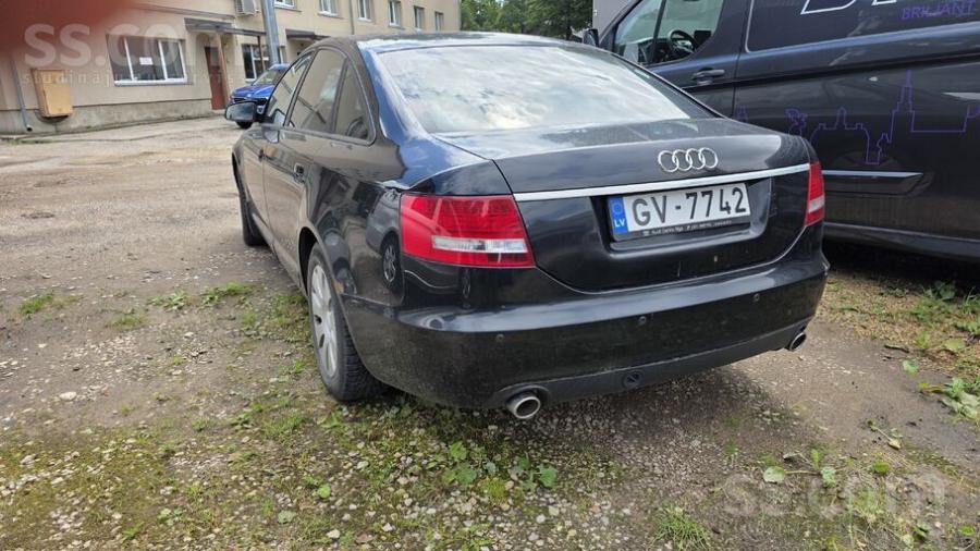 Black Audi A6 2007 in Riga, with an engine capacity of 2.40 L and mileage of 317 thousand km for 700 €, photo 3 on AUTOMOTO.COM.LV