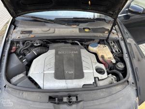 Black Audi A6 2007 in Vilnius, with an engine capacity of 3.00 L and mileage of 209 thousand km for 1800 €, photo 12 on AUTOMOTO.COM.LV