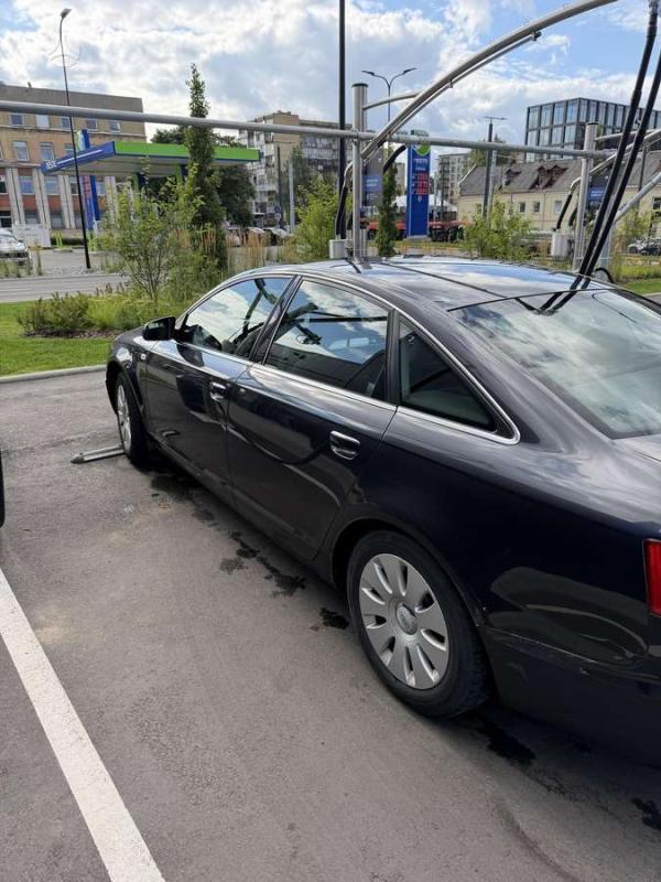 Black Audi A6 2007 in Vilnius, with an engine capacity of 1.98 L and mileage of 297 thousand km for 2000 €, photo 3 on AUTOMOTO.COM.LV