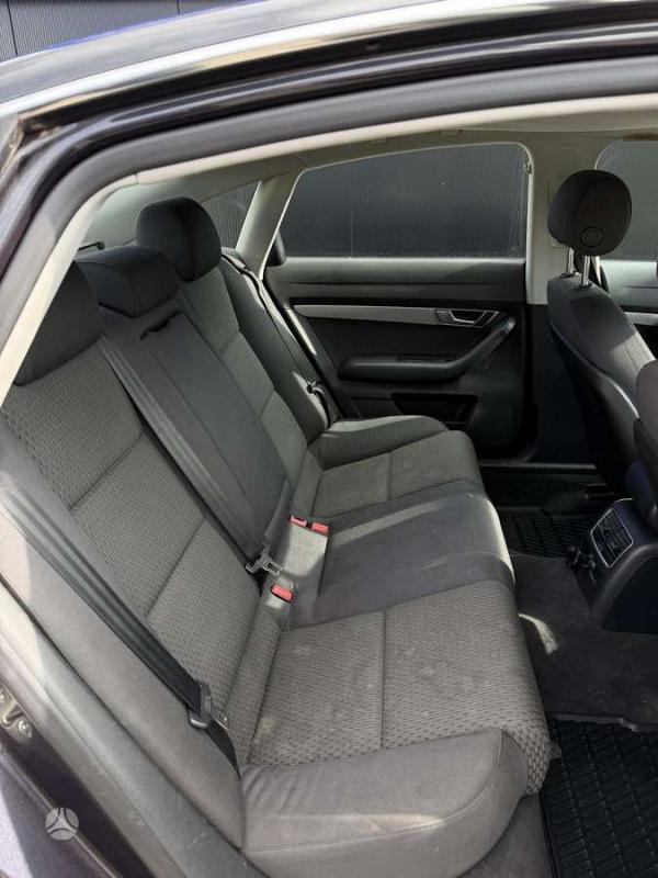 Black Audi A6 2007 in Vilnius, with an engine capacity of 1.98 L and mileage of 297 thousand km for 2000 €, photo 8 on AUTOMOTO.COM.LV
