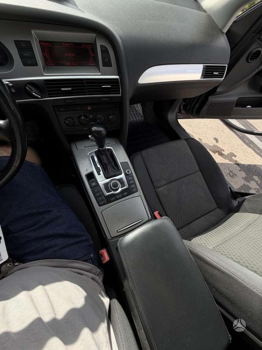 Black Audi A6 2007 in Vilnius, with an engine capacity of 1.98 L and mileage of 297 thousand km for 2000 €, photo 11 on AUTOMOTO.COM.LV