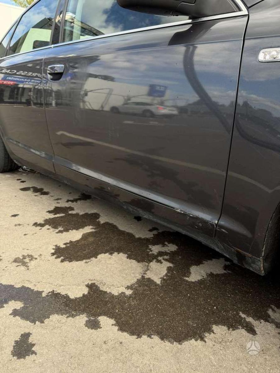 Black Audi A6 2007 in Vilnius, with an engine capacity of 1.98 L and mileage of 297 thousand km for 2000 €, photo 20 on AUTOMOTO.COM.LV