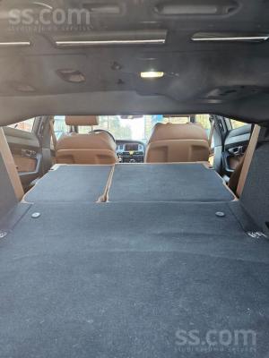 Black Audi A6 2008 in Riga, with an engine capacity of 2.70 L and mileage of 336 thousand km for 3800 €, photo 6 on AUTOMOTO.COM.LV