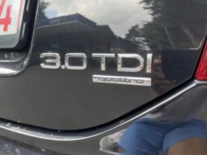 Black Audi A6 2008 in Riga, with an engine capacity of 3.00 L and mileage of 242 thousand km for 2500 €, photo 9 on AUTOMOTO.COM.LV
