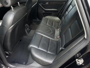 Black Audi A6 2008 in Riga, with an engine capacity of 3.00 L and mileage of 242 thousand km for 2500 €, photo 10 on AUTOMOTO.COM.LV