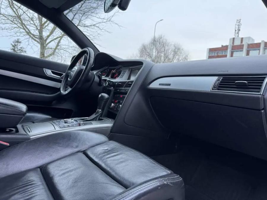 Black Audi A6 2008 in Riga, with an engine capacity of 3.00 L and mileage of 335 thousand km for 3390 €, photo 8 on AUTOMOTO.COM.LV