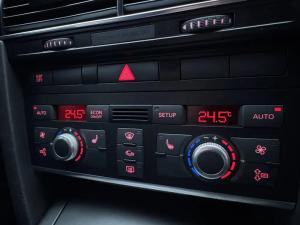 Black Audi A6 2008 in Riga, with an engine capacity of 3.00 L and mileage of 335 thousand km for 3390 €, photo 15 on AUTOMOTO.COM.LV