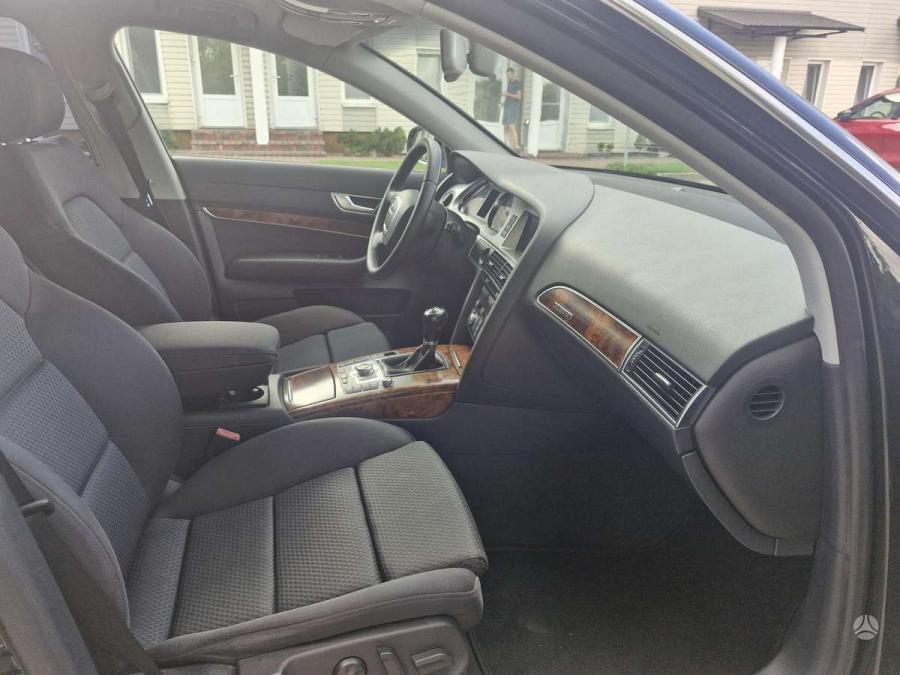 Black Audi A6 2008 in Vilnius, with an engine capacity of 2.70 L and mileage of 269 thousand km for 3750 €, photo 10 on AUTOMOTO.COM.LV