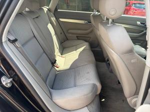 Melns Audi A6 2008 Narva, ar dzinēja tilpumu 2.70 L un nobraukumu 393 tūkst. km par 1290 €, foto 9 vietnē AUTOMOTO.COM.LV