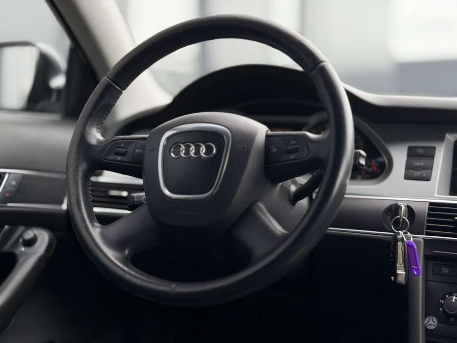 Melns Audi A6 2008 Viļņa, ar dzinēja tilpumu 2.70 L un nobraukumu 344 tūkst. km par 3399 €, foto 11 vietnē AUTOMOTO.COM.LV