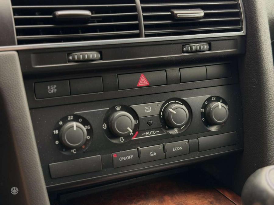 Melns Audi A6 2008 Viļņa, ar dzinēja tilpumu 2.70 L un nobraukumu 344 tūkst. km par 3399 €, foto 16 vietnē AUTOMOTO.COM.LV