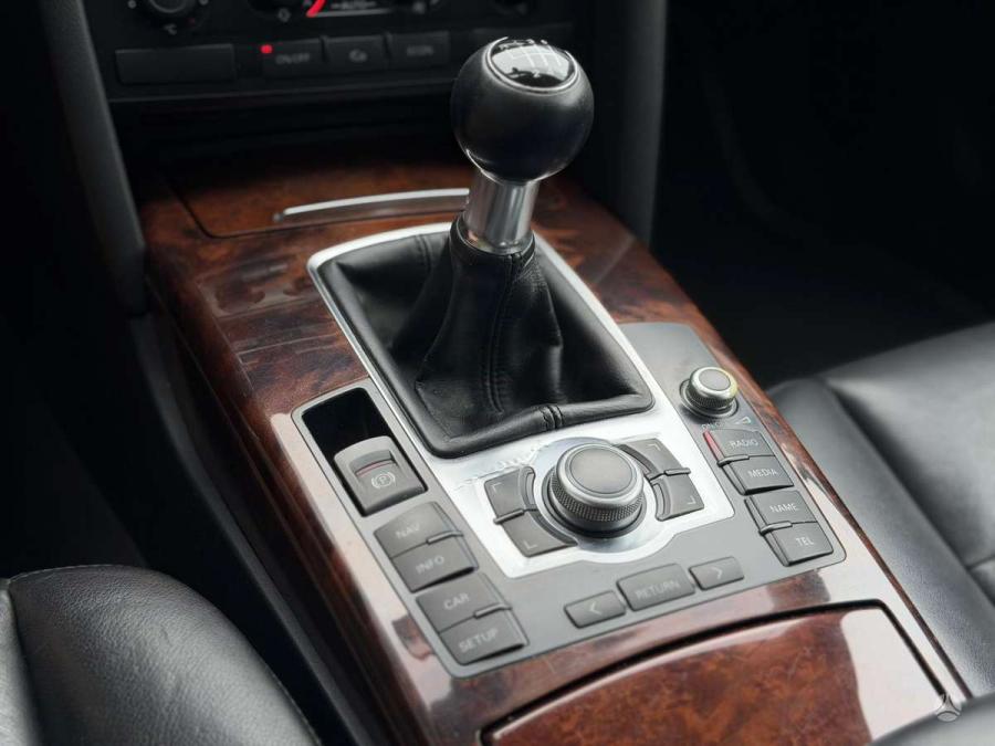 Melns Audi A6 2008 Viļņa, ar dzinēja tilpumu 2.70 L un nobraukumu 344 tūkst. km par 3399 €, foto 17 vietnē AUTOMOTO.COM.LV