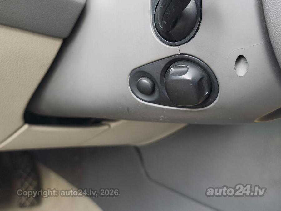 Melns Audi A6 2008 Tallina, ar dzinēja tilpumu 3.00 L un nobraukumu 418 tūkst. km par 5100 €, foto 13 vietnē AUTOMOTO.COM.LV