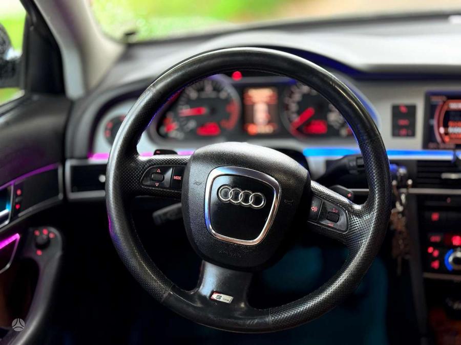 Melns Audi A6 2008 Viļņa, ar dzinēja tilpumu 2.97 L un nobraukumu 244 tūkst. km par 4000 €, foto 13 vietnē AUTOMOTO.COM.LV