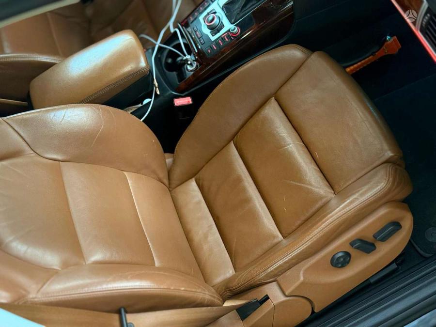Melns Audi A6 2008 Viļņa, ar dzinēja tilpumu 2.97 L un nobraukumu 244 tūkst. km par 4000 €, foto 16 vietnē AUTOMOTO.COM.LV