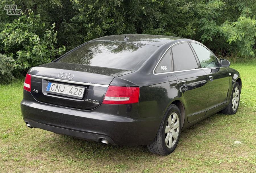 Black Audi A6 2008 in Vilnius, with an engine capacity of 3.00 L and mileage of 382 thousand km for 1650 €, photo 5 on AUTOMOTO.COM.LV
