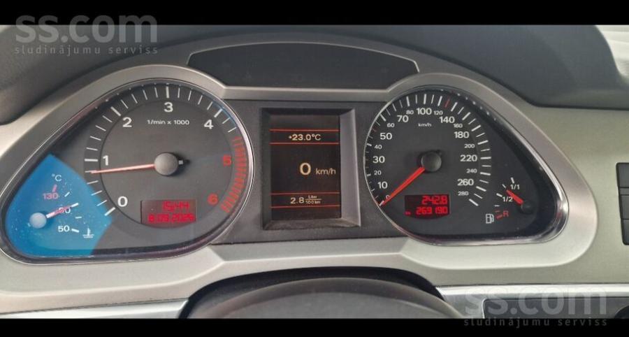 Black Audi A6 2008 in Jelgava, with an engine capacity of 2.70 L and mileage of 269 thousand km for 4200 €, photo 4 on AUTOMOTO.COM.LV