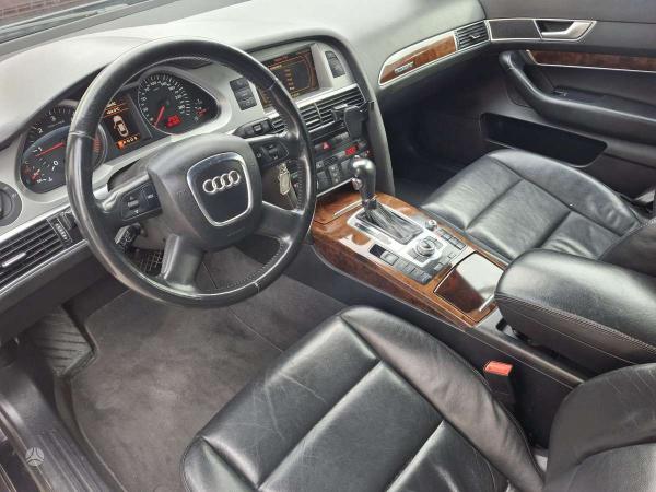 Audi A6 2008 Šauļi vietnē Melns Audi A6 2008 Šauļi, ar dzinēja tilpumu 2.97 L un nobraukumu 352 tūkst. km par 4000 €, foto 8 vietnē AUTOMOTO.COM.LV