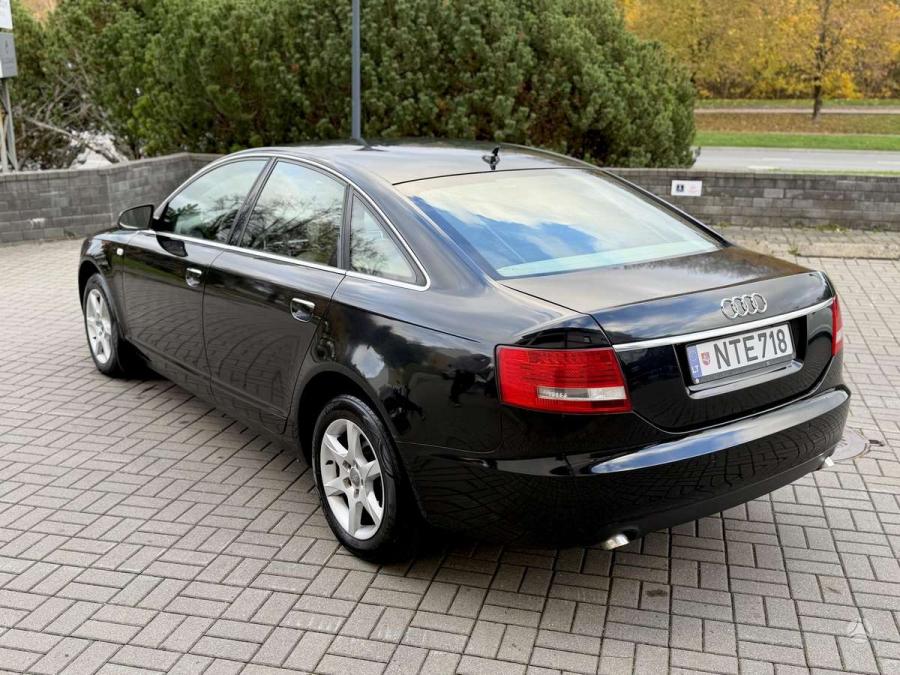 Black Audi A6 2008 in Vilnius, with an engine capacity of 2.00 L and mileage of 295 thousand km for 3500 €, photo 6 on AUTOMOTO.COM.LV