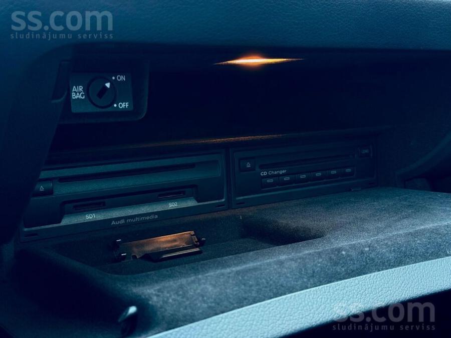 Black Audi A6 2009 in Rezekne, with an engine capacity of 3.00 L and mileage of 257 thousand km for 6990 €, photo 23 on AUTOMOTO.COM.LV