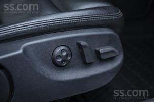 Black Audi A6 2009 in Riga, with an engine capacity of 3.00 L and mileage of 308 thousand km for 7150 €, photo 14 on AUTOMOTO.COM.LV