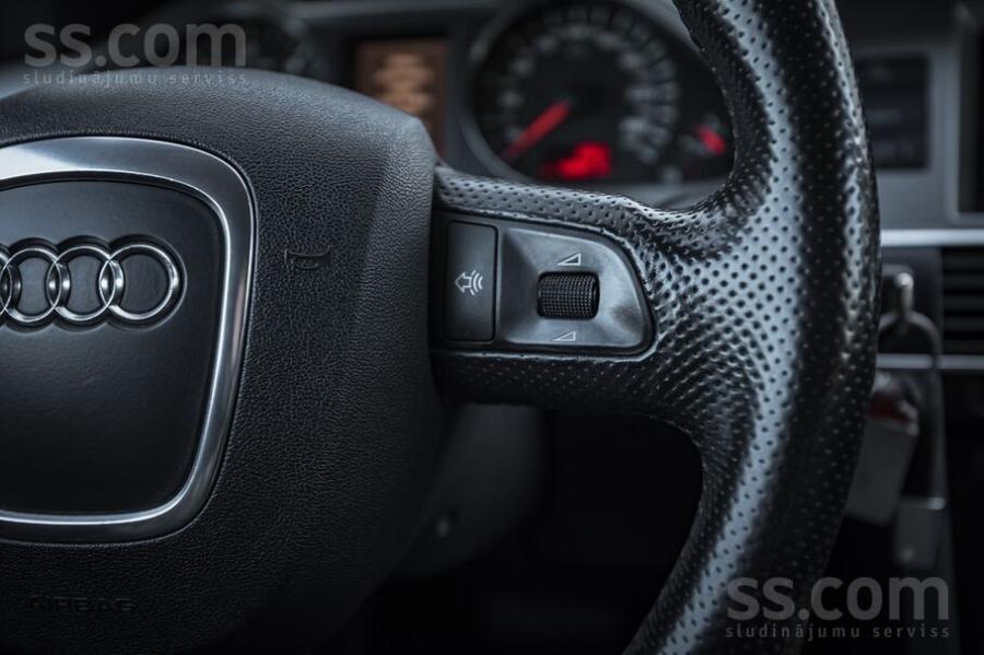 Black Audi A6 2009 in Riga, with an engine capacity of 3.00 L and mileage of 308 thousand km for 7150 €, photo 19 on AUTOMOTO.COM.LV
