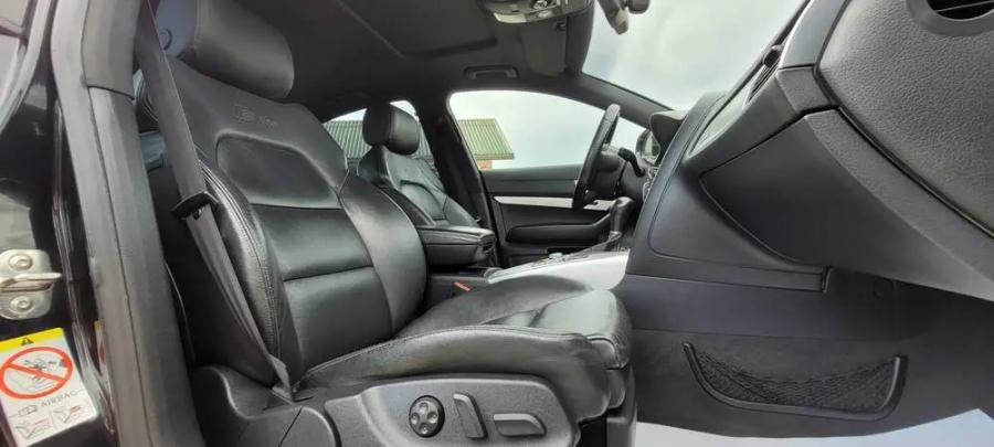 Black Audi A6 2009 in Riga, with an engine capacity of 3.00 L and mileage of 243 thousand km for 6900 €, photo 19 on AUTOMOTO.COM.LV
