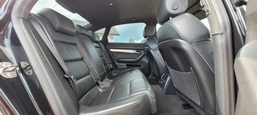 Black Audi A6 2009 in Riga, with an engine capacity of 3.00 L and mileage of 243 thousand km for 6900 €, photo 21 on AUTOMOTO.COM.LV