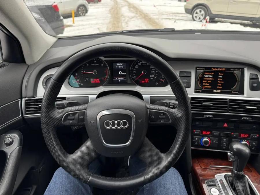 Black Audi A6 2010 in Riga, with an engine capacity of 3.00 L and mileage of 358 thousand km for 5490 €, photo 15 on AUTOMOTO.COM.LV