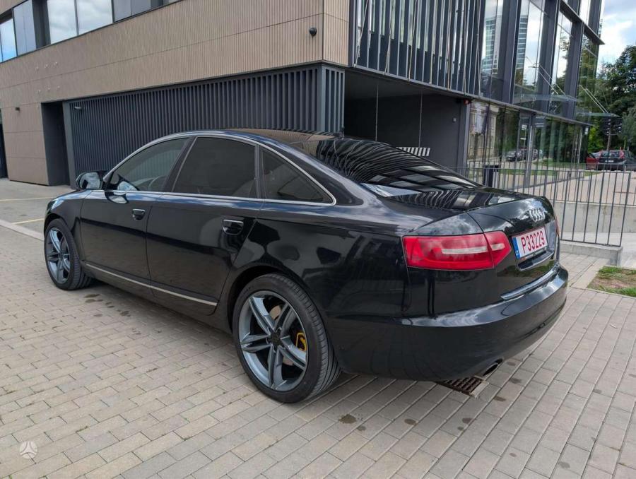 Melns Audi A6 2010 Viļņa, ar dzinēja tilpumu 2.97 L un nobraukumu 322 tūkst. km par 5650 €, foto 6 vietnē AUTOMOTO.COM.LV