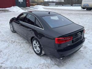 Black Audi A6 2011 in Kaunas, with an engine capacity of 2.97 L and mileage of 276 thousand km for 9999 €, photo 8 on AUTOMOTO.COM.LV