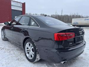 Black Audi A6 2011 in Kaunas, with an engine capacity of 2.97 L and mileage of 276 thousand km for 9999 €, photo 9 on AUTOMOTO.COM.LV